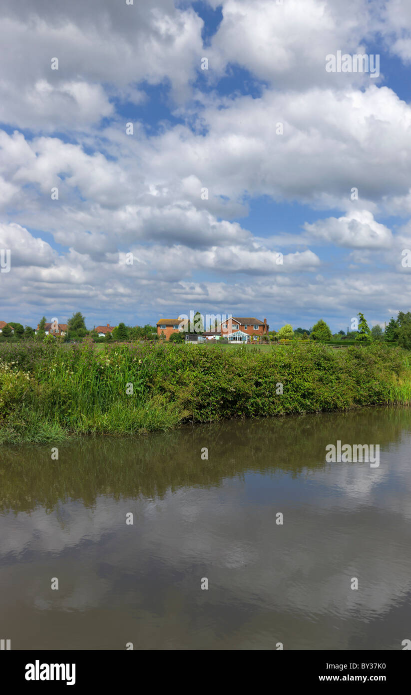worcester and birmingham canal stoke prior worcestershire Stock Photo ...