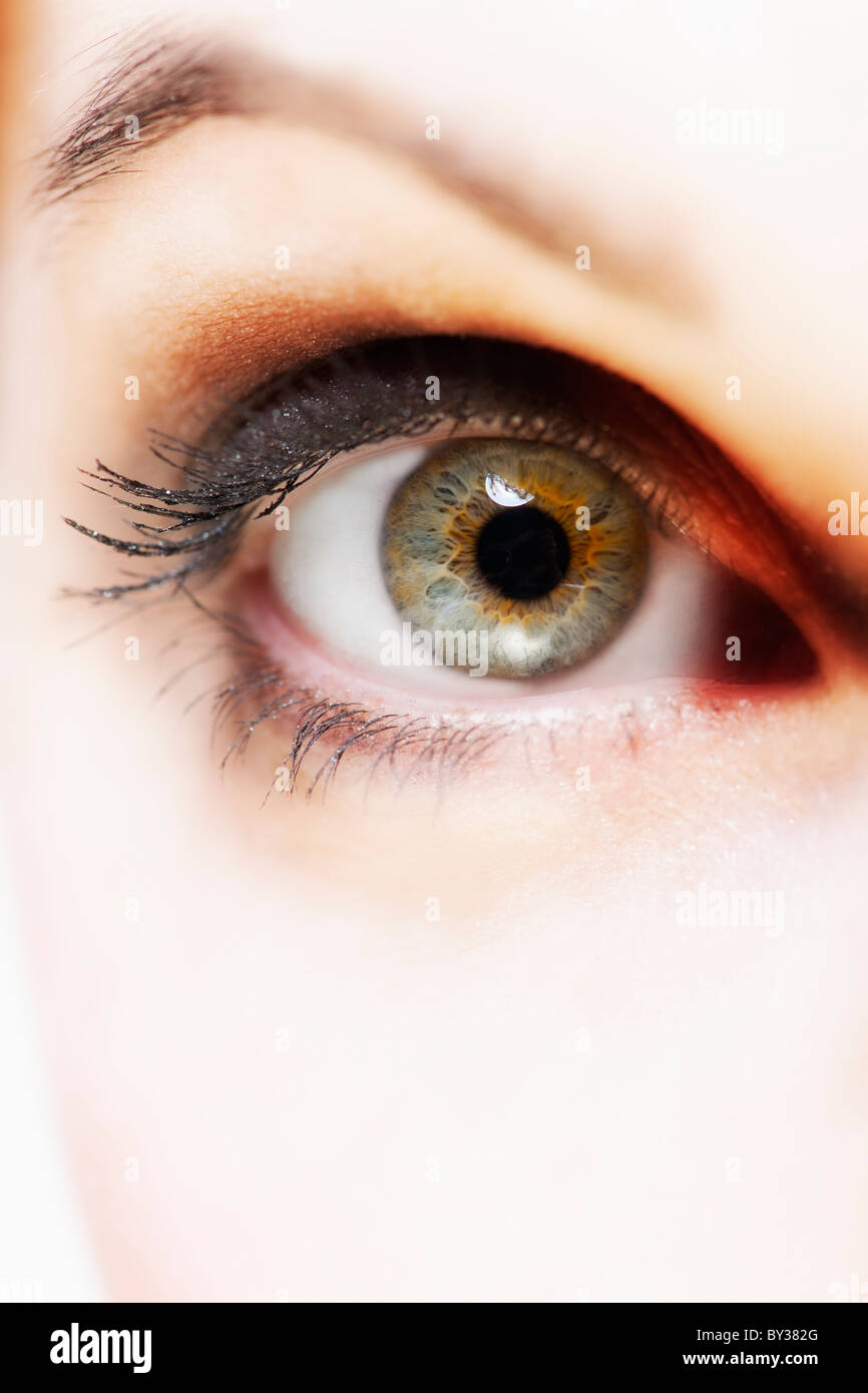 Eyeball hi-res stock photography and images - Alamy