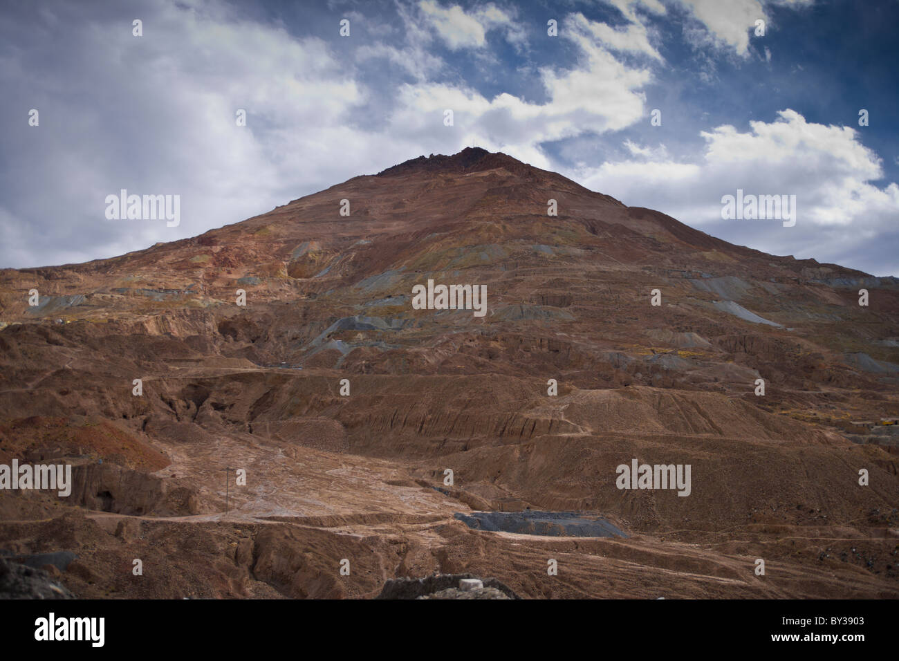 Cerro rico potosi hi-res stock photography and images - Alamy