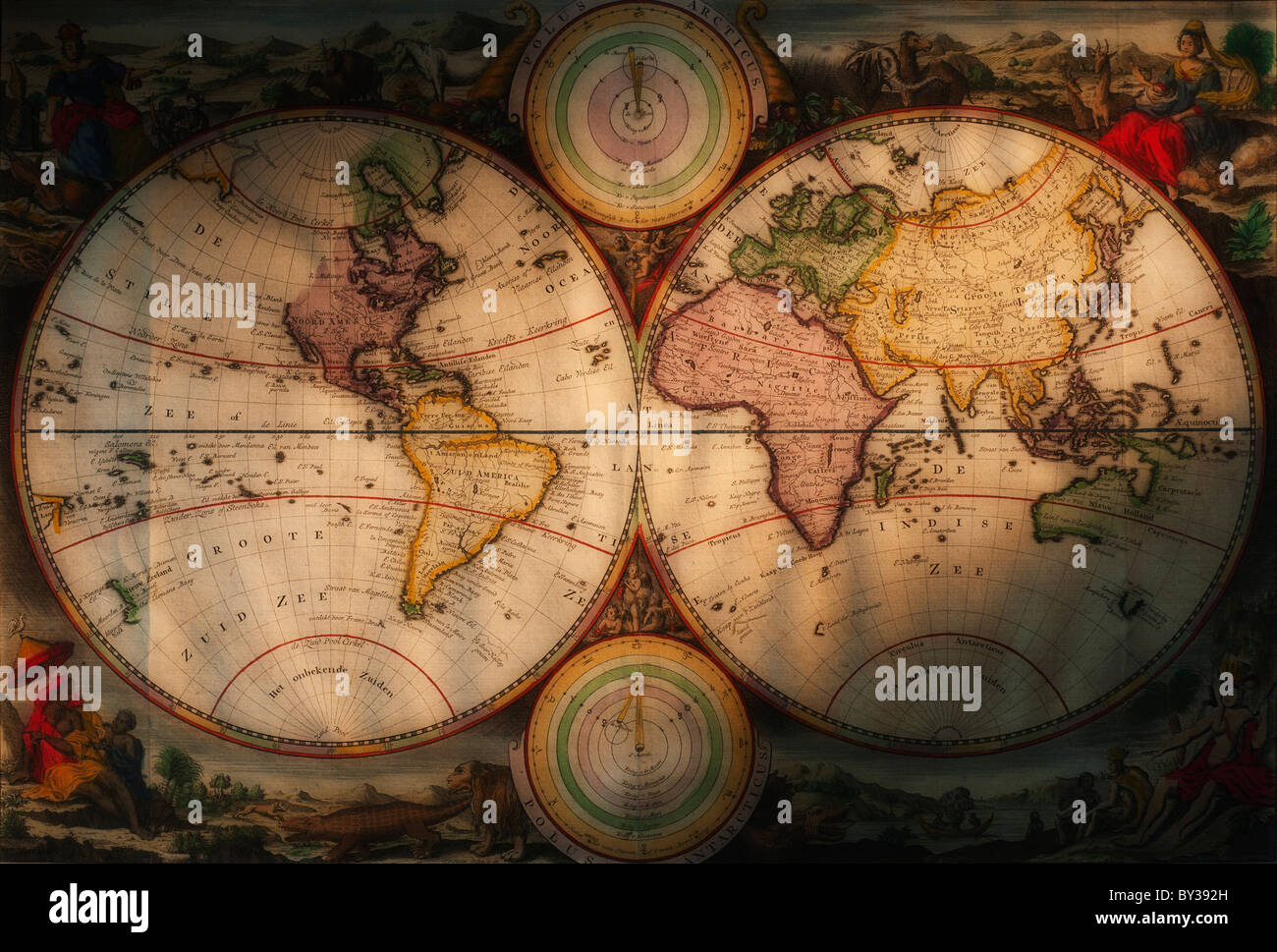 Antique world map hi-res stock photography and images - Alamy