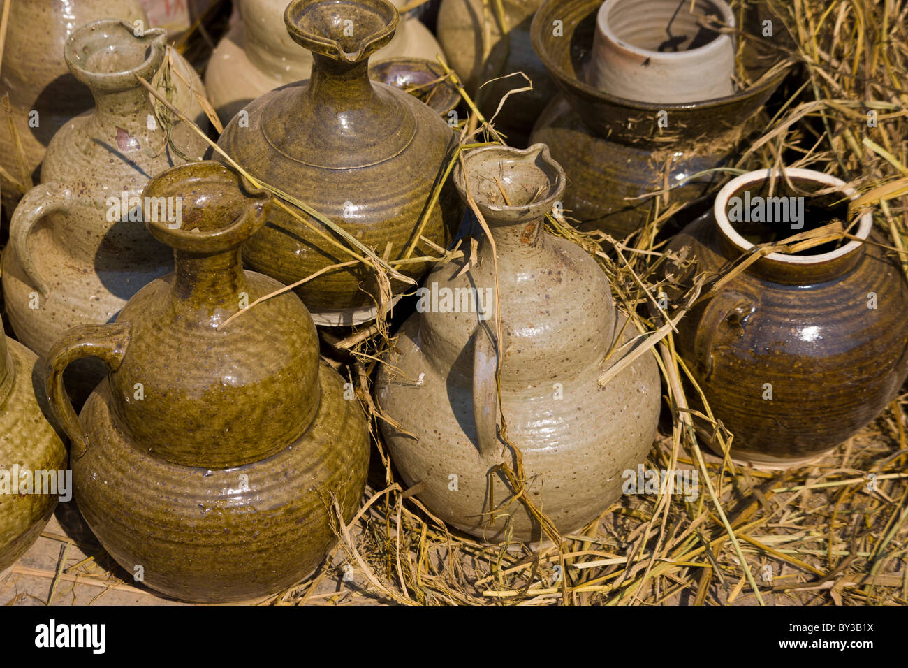 Glazed earthenware pottery Menghai Produce Market, Yunnan Province ...