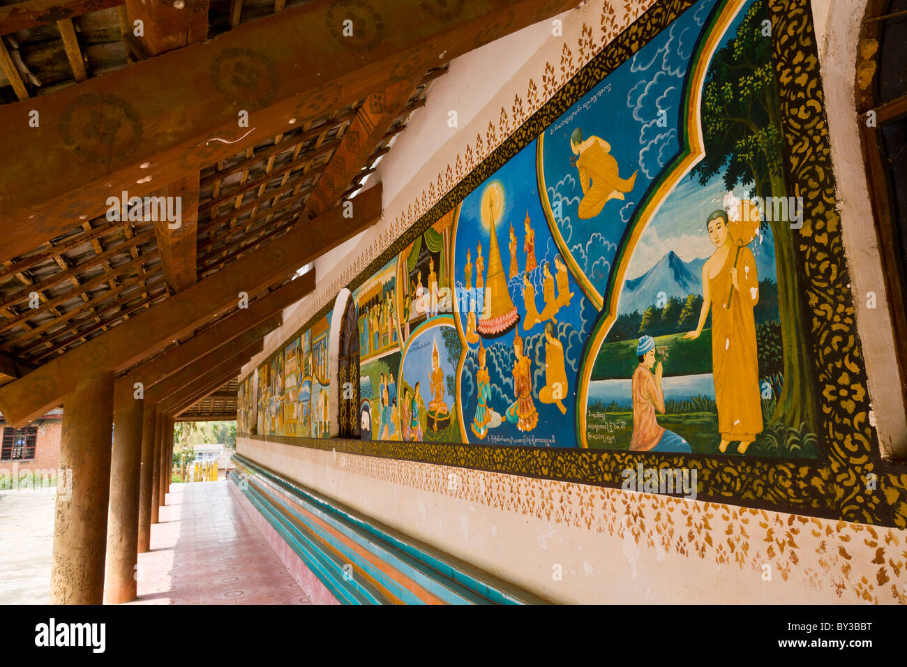 Menghai china pavilion hi-res stock photography and images - Alamy