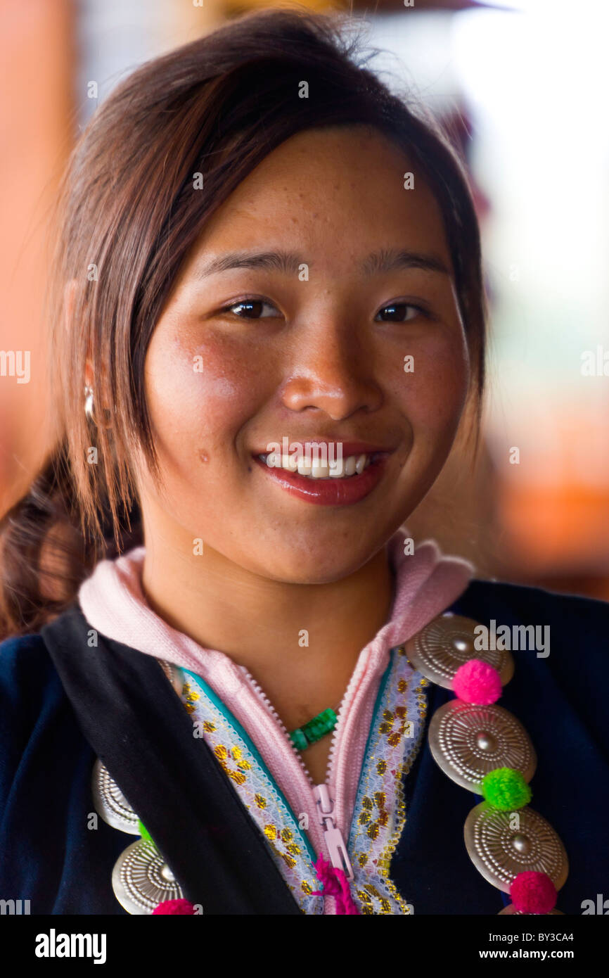 Dai people tea hi-res stock photography and images - Alamy