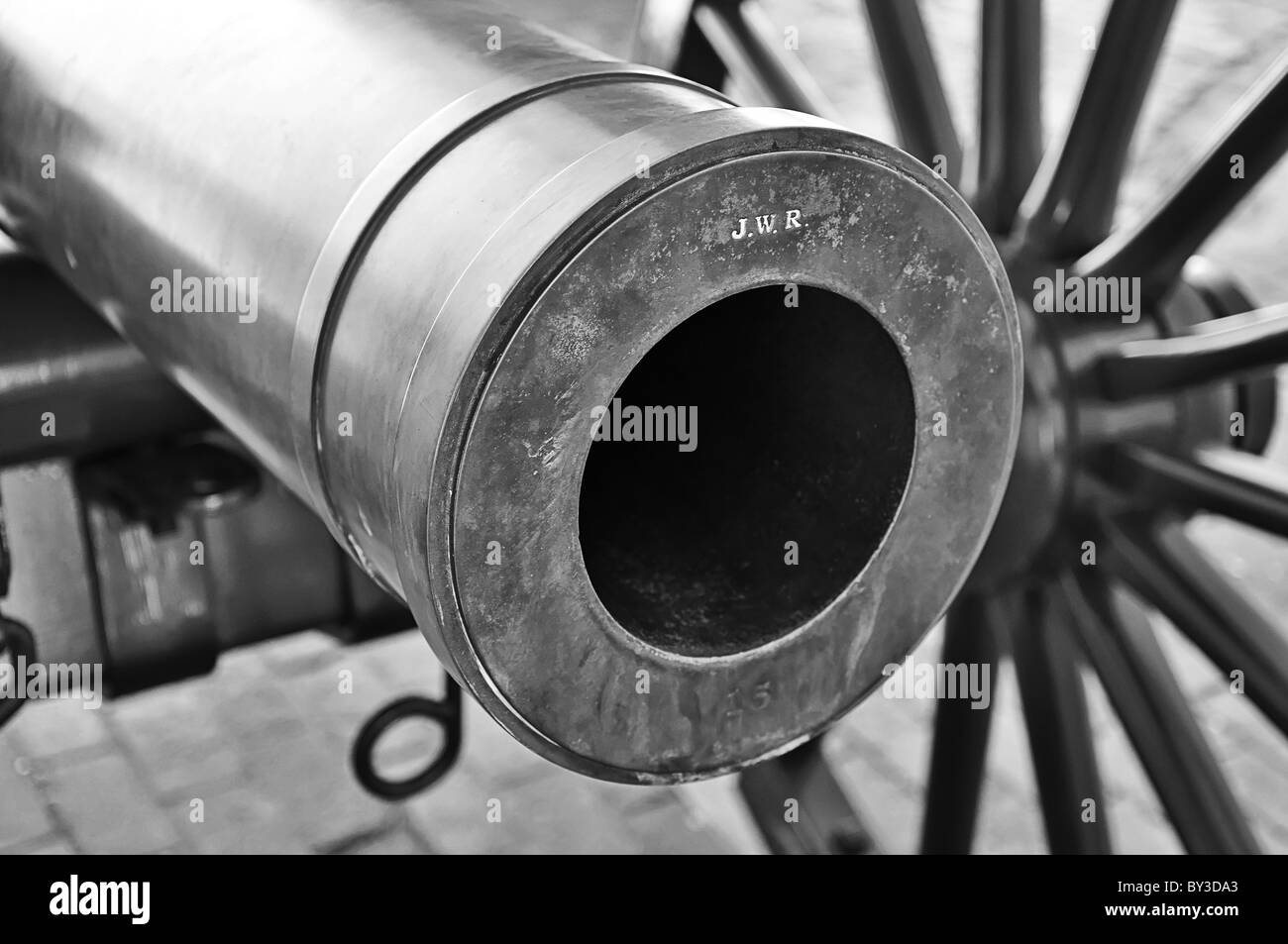 Cannon barrel hi-res stock photography and images - Alamy