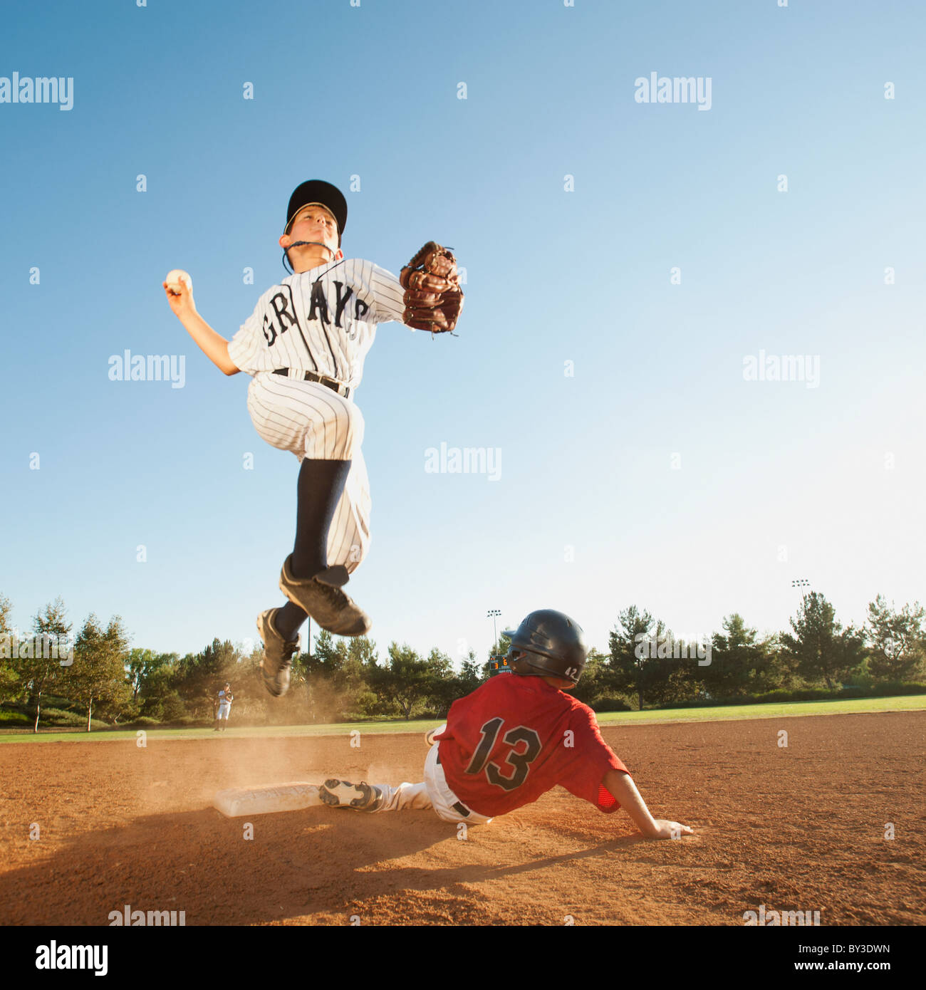 Two friends kids baseball hi-res stock photography and images - Alamy
