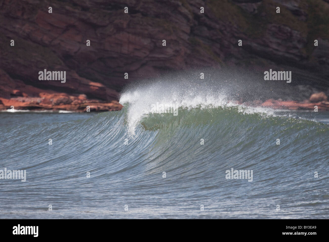 Pease bay surf hi-res stock photography and images - Alamy