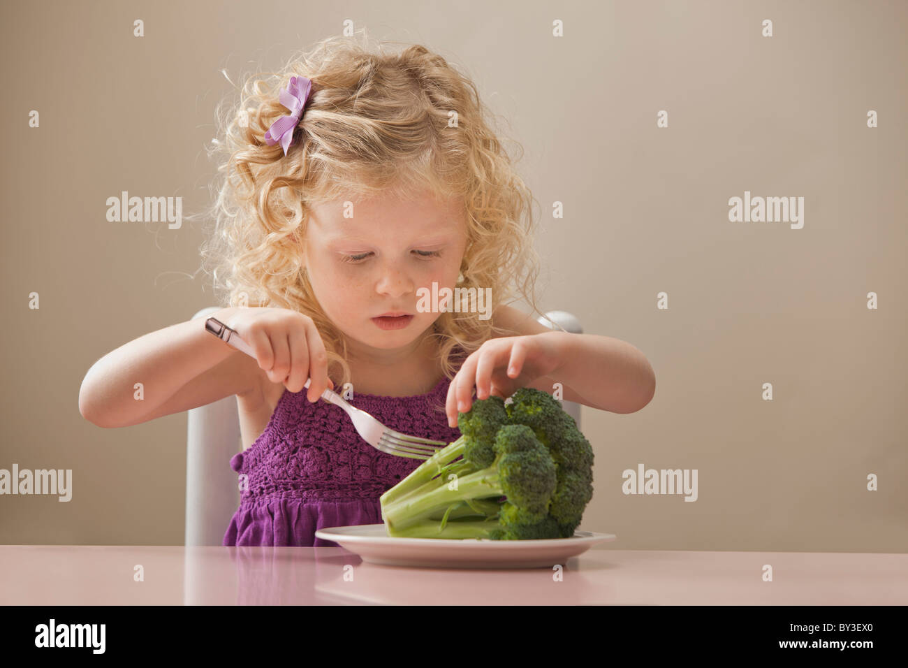 Broccoli appearance hi-res stock photography and images - Alamy