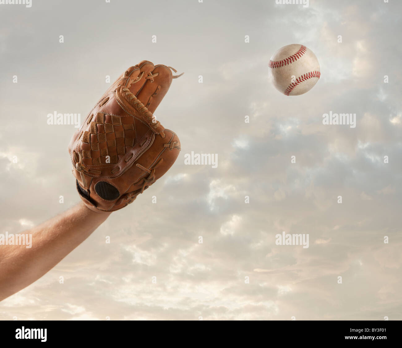 Baseball player hi-res stock photography and images - Alamy