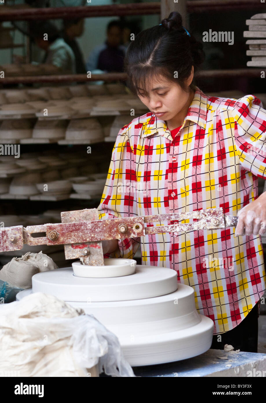 Ceramics factory hi-res stock photography and images - Alamy
