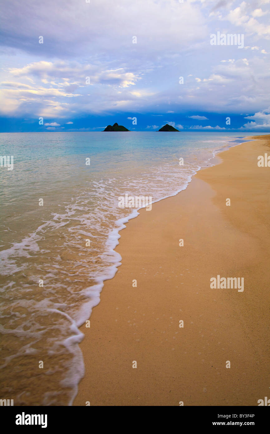 Windward side hi-res stock photography and images - Alamy