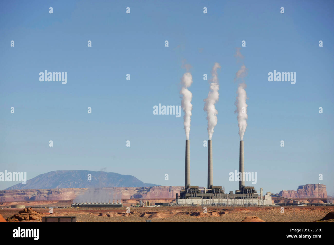 USA, Arizona, Page, Power station in desert near Lake Powell Stock ...