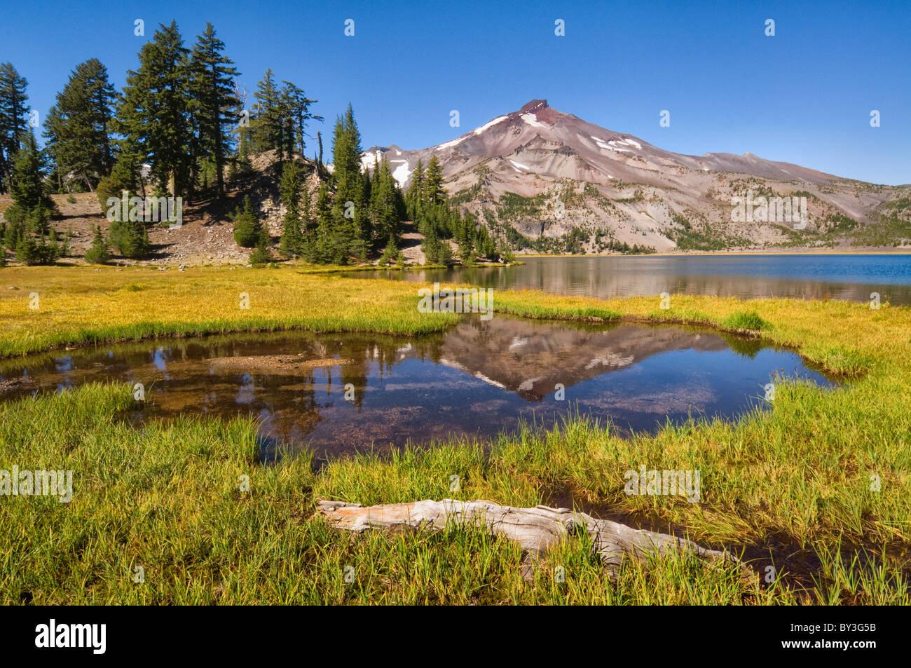 Sisters wilderness hi-res stock photography and images - Alamy