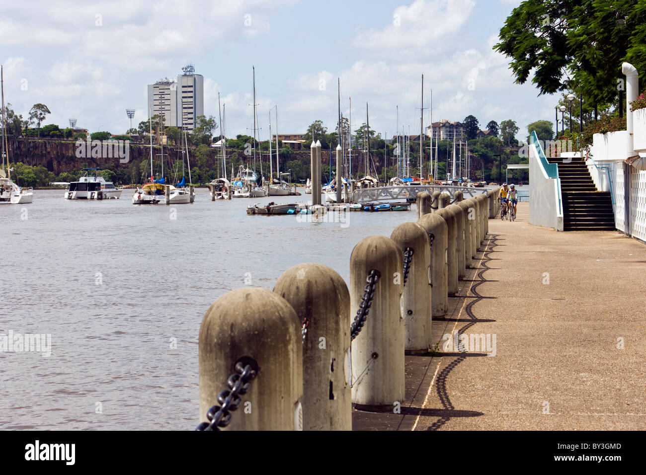 Brisbane river mooring hi-res stock photography and images - Alamy