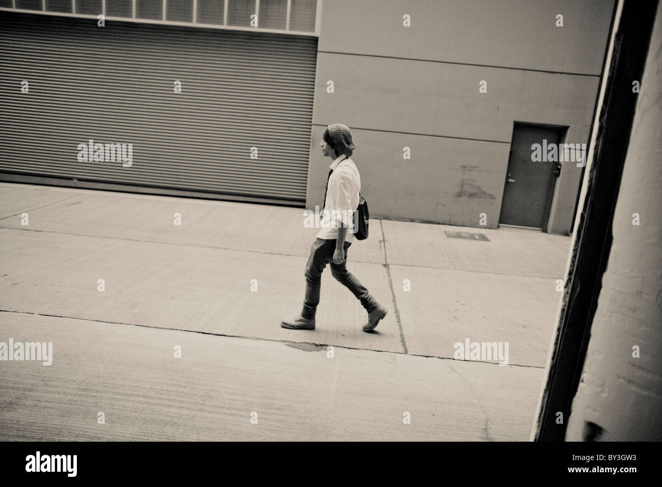 Alley homeless hi-res stock photography and images - Alamy