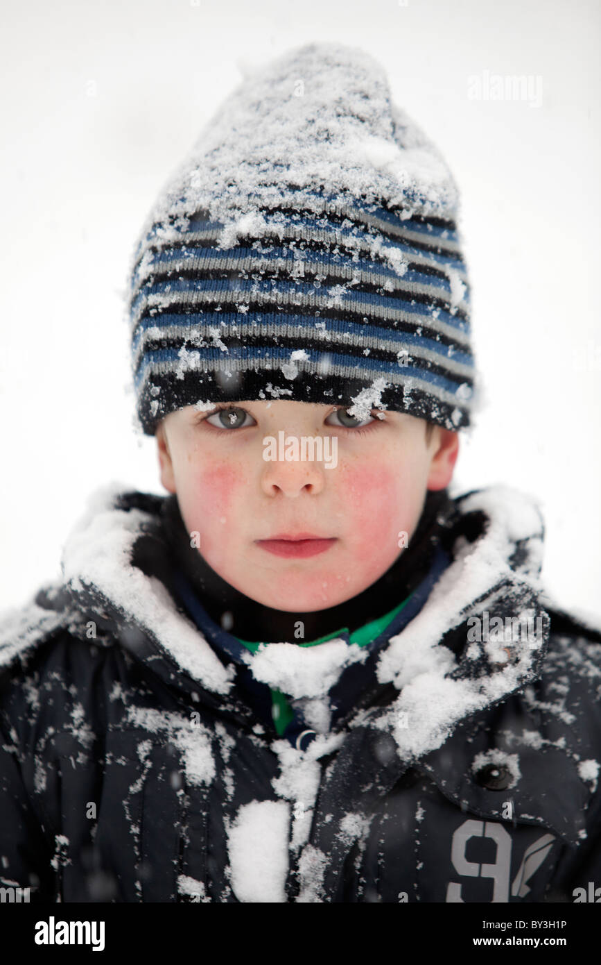 Rosy cheeks hi-res stock photography and images - Alamy