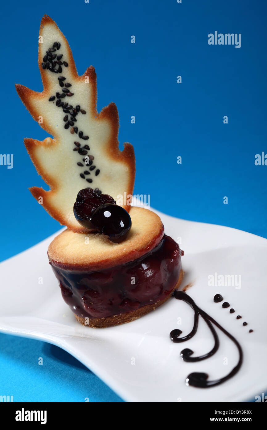 Cub cake hi-res stock photography and images - Alamy