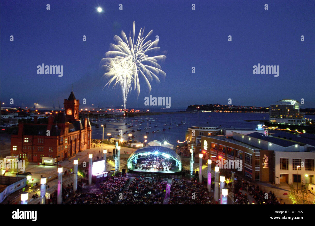 Fireworks at an open air concert, Cardiff Bay Stock Photo - Alamy
