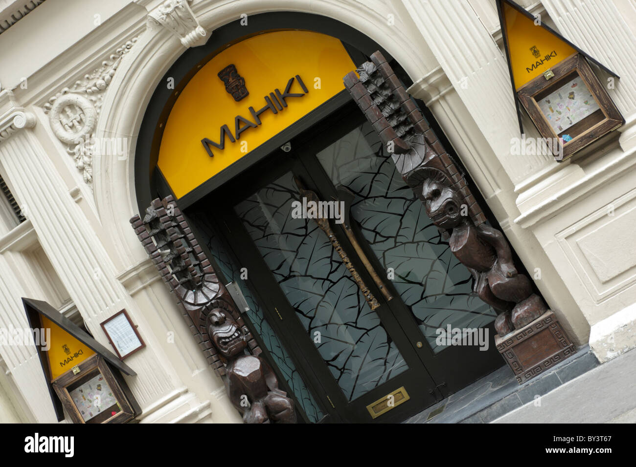 Mahiki hi-res stock photography and images - Alamy