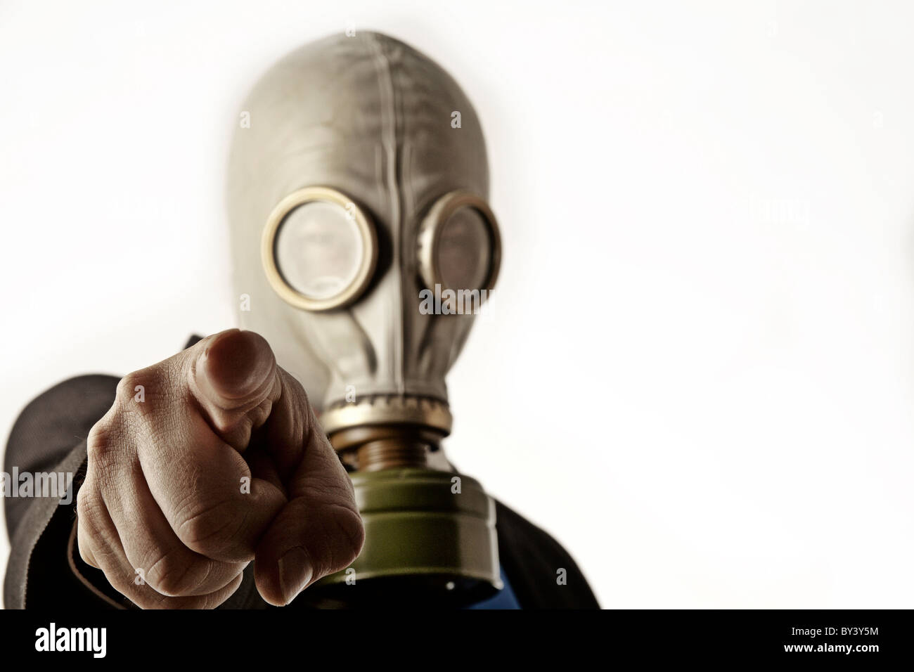 Man wearing respirator gas mask hi-res stock photography and images - Alamy