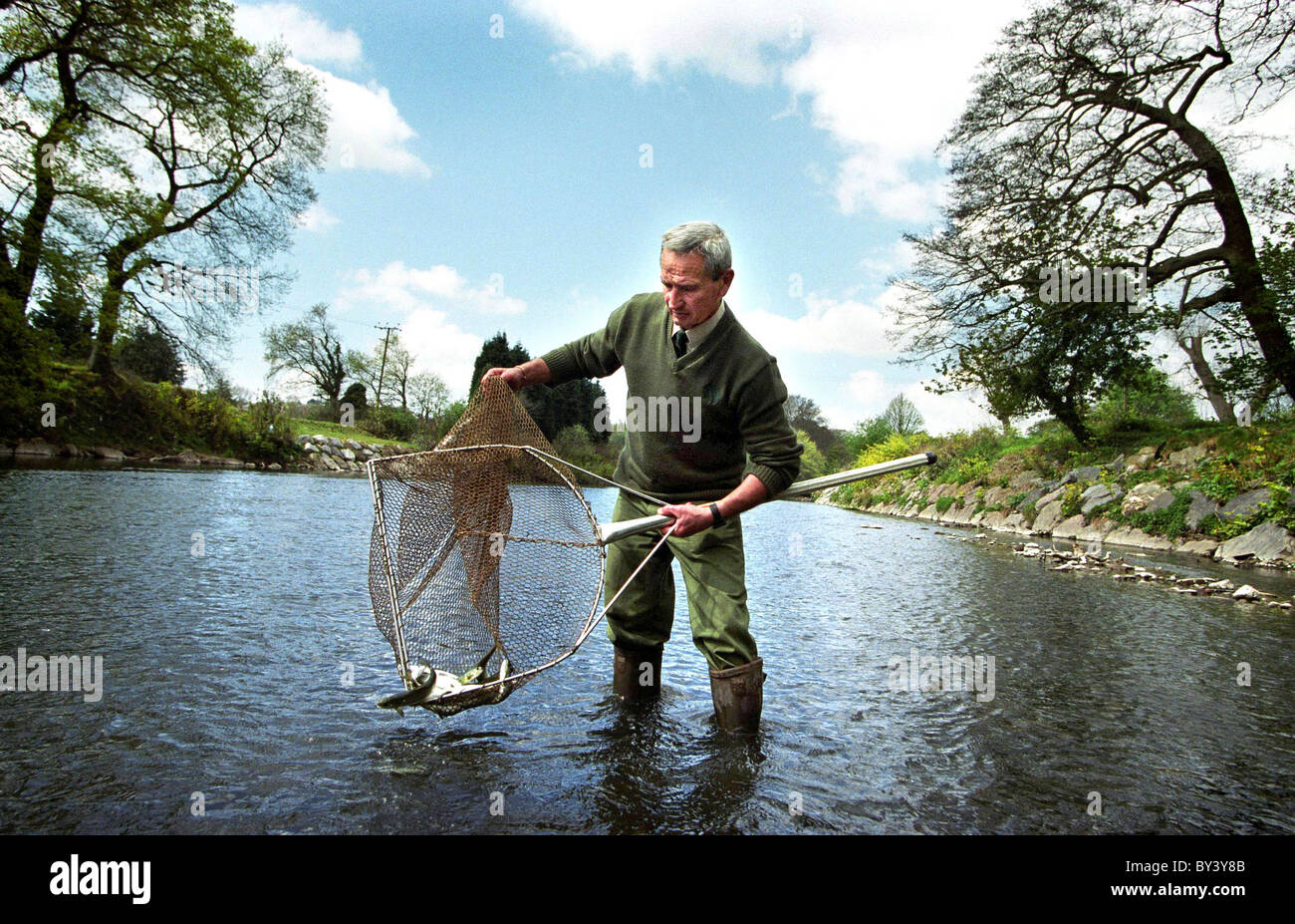 Cardiff fishing hi-res stock photography and images - Alamy