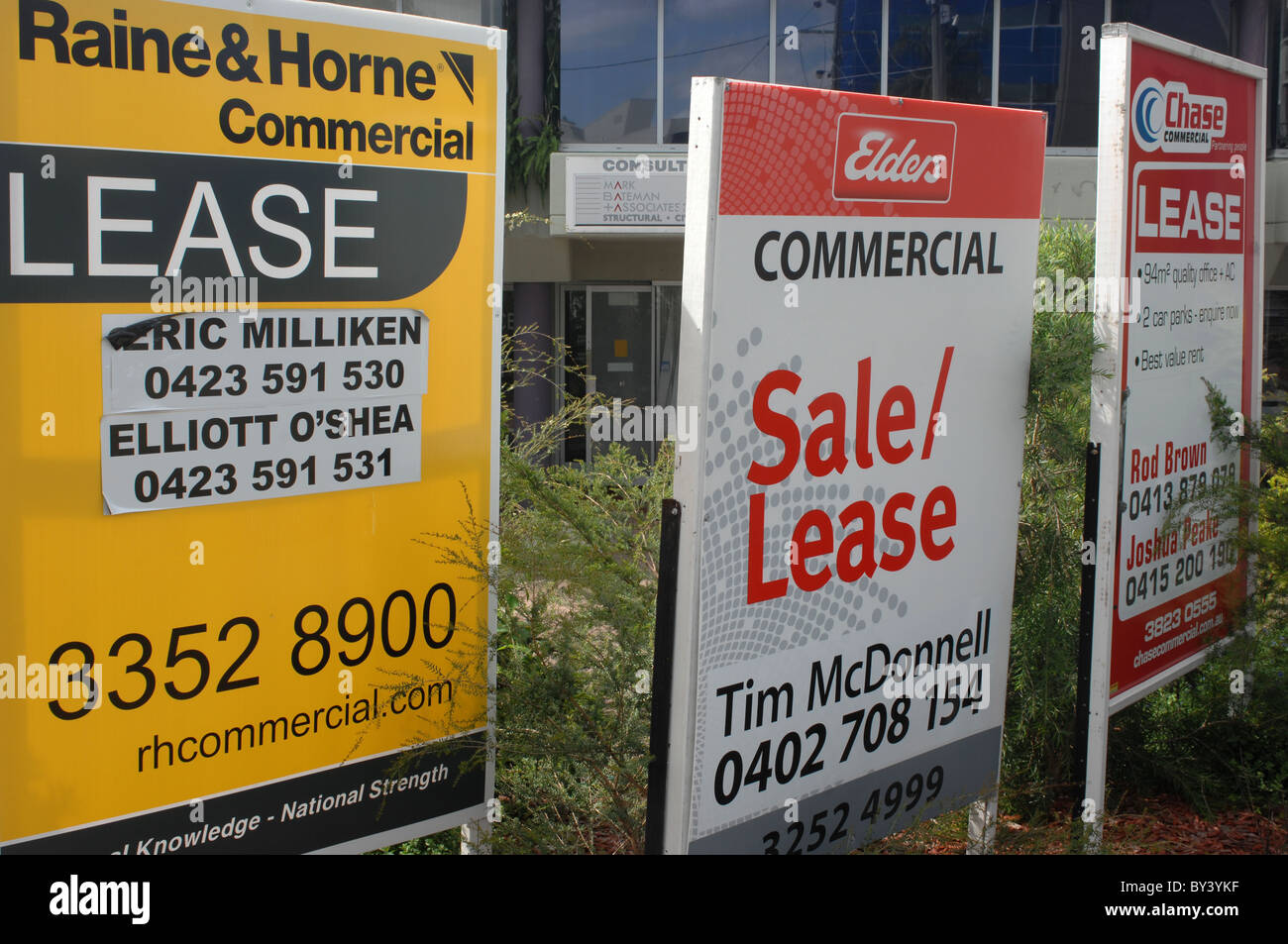 Real estate sign sale australia hi-res stock photography and images - Alamy