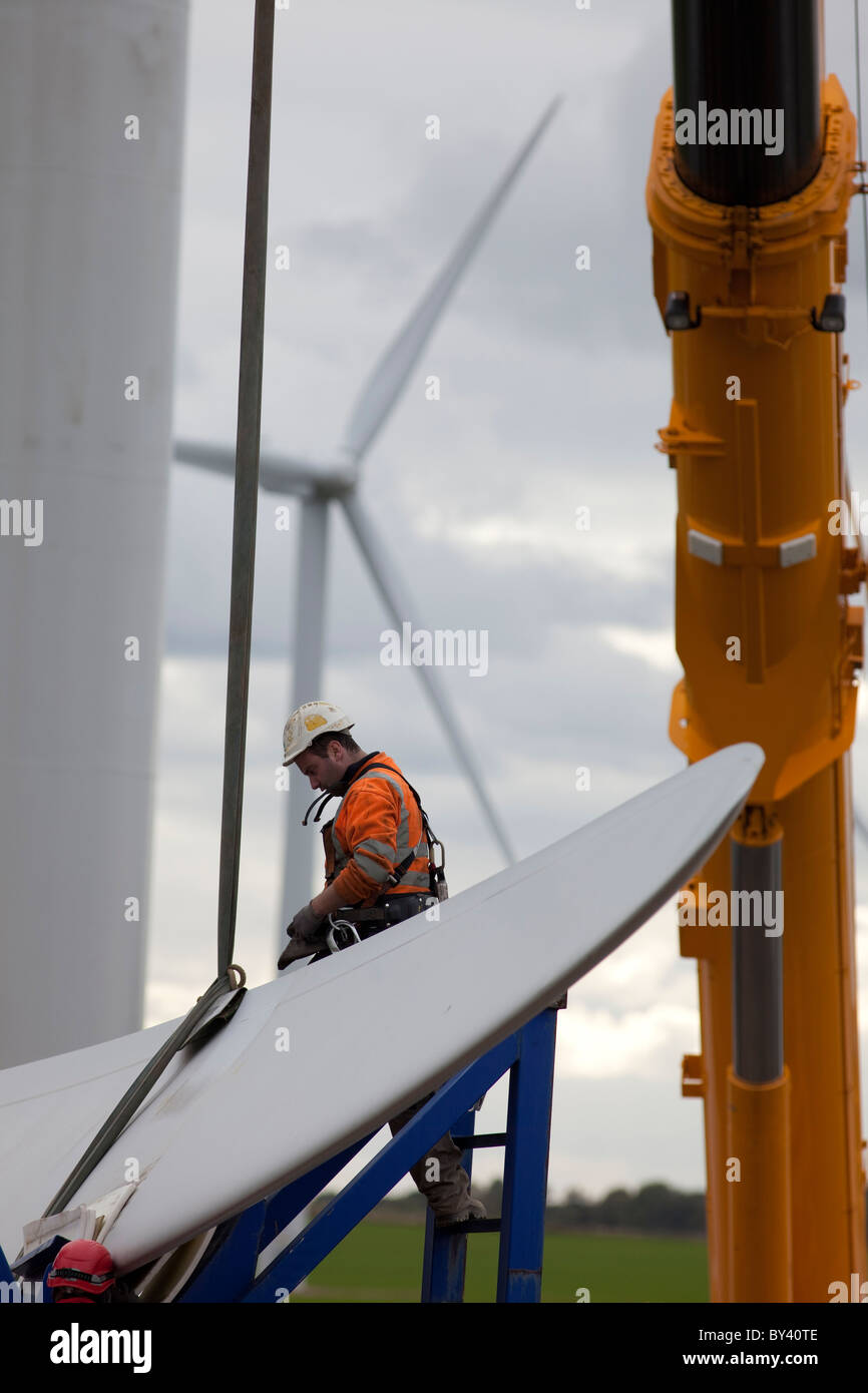 Oct 2010 Butterwick Moor Co Durham - construction of wind turbines at ...