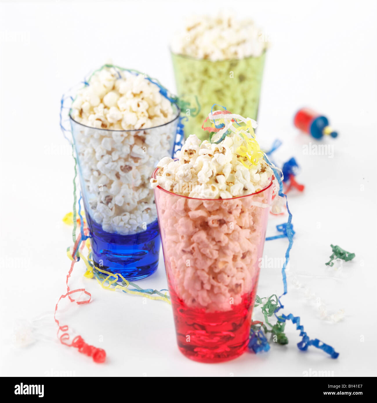 Coloured popcorn hi-res stock photography and images - Alamy