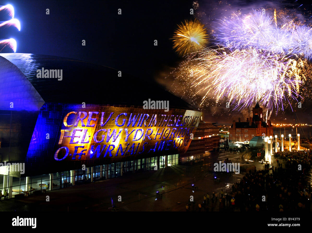 A fireshow to mark the opening of the Wales Millennium Centre (Opera ...