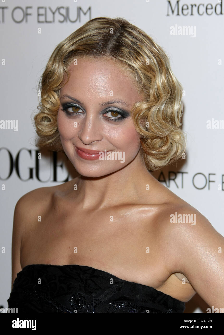 NICOLE RICHIE THE ART OF ELYSIUM 4TH ANNUAL BLACK TIE CHARITY GALA ...