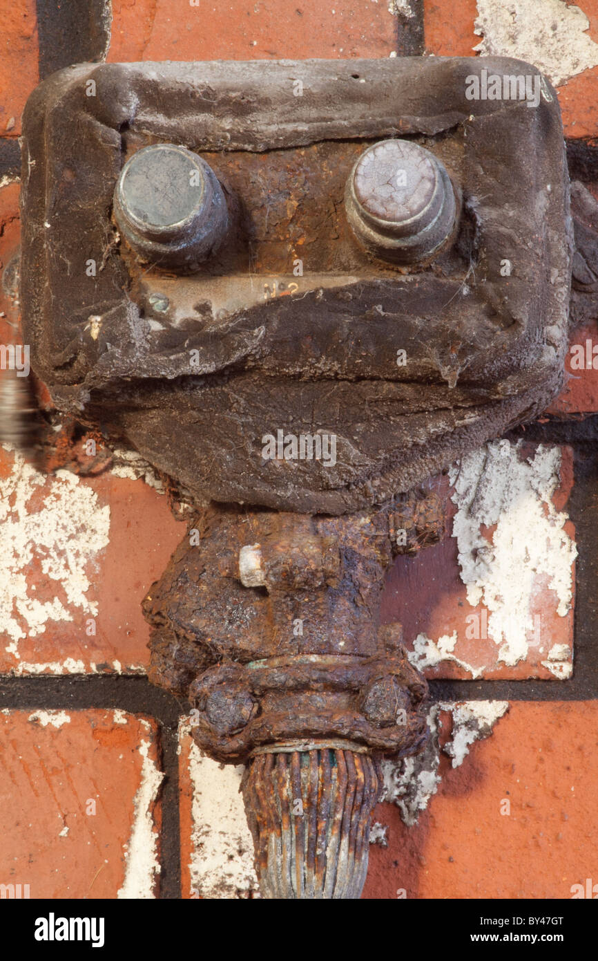 Rusting electrical connection Stock Photo - Alamy