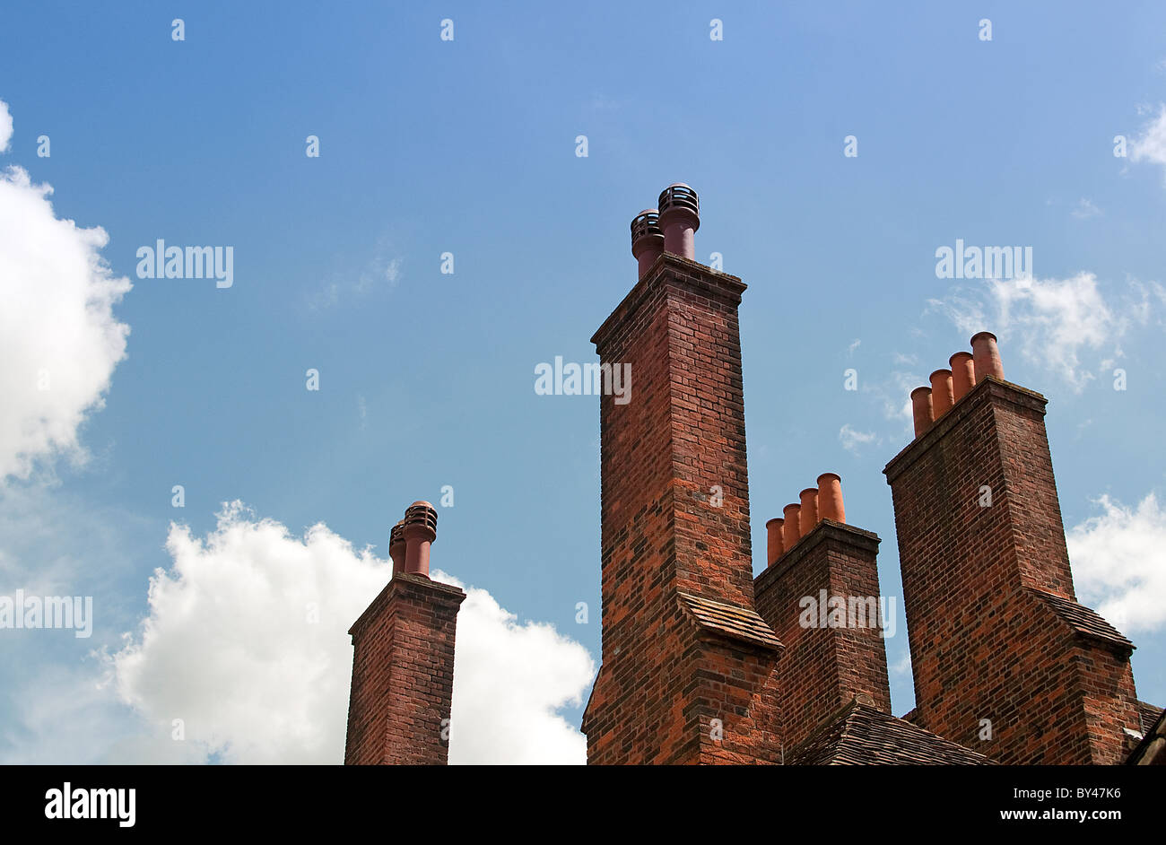 Four chimney pots hi-res stock photography and images - Alamy