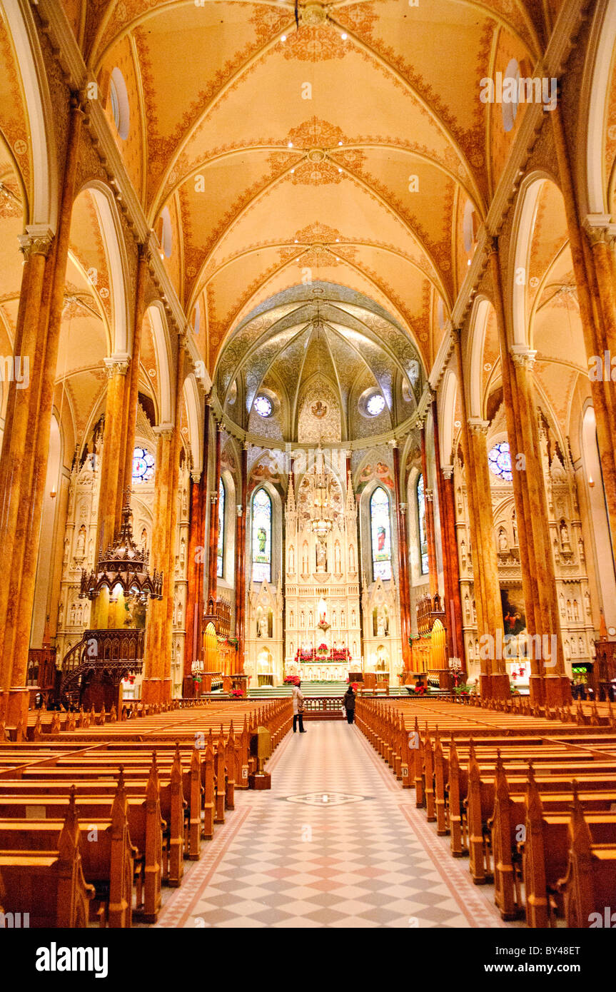 Saint Patrick's Basilica Interior Nave Montreal Canada // MONTREAL ...