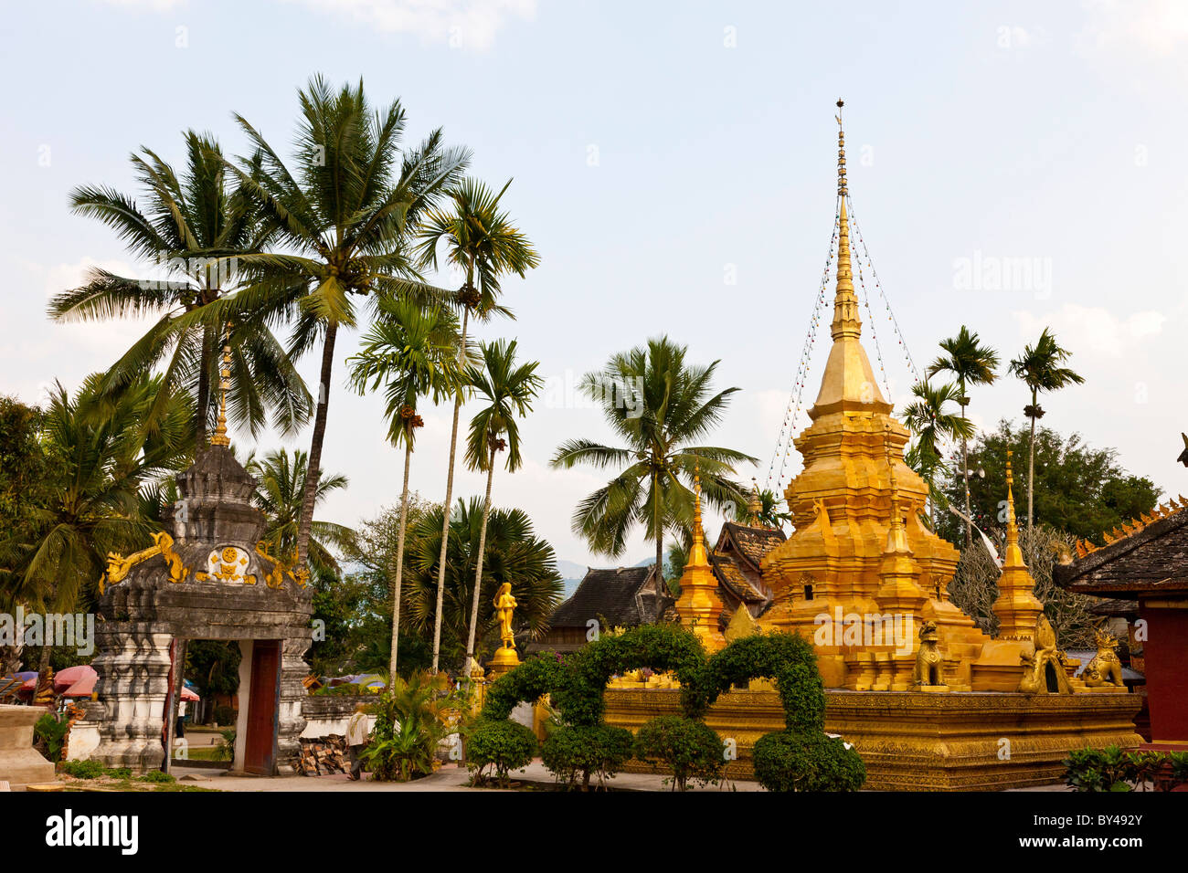Xishuangbanna temple yunnan china hi-res stock photography and images ...