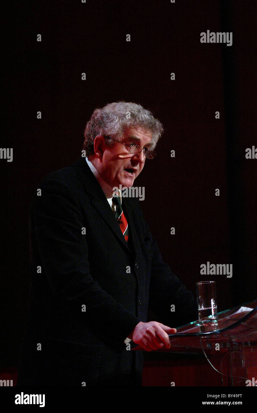 Wales rhodri morgan hi-res stock photography and images - Alamy