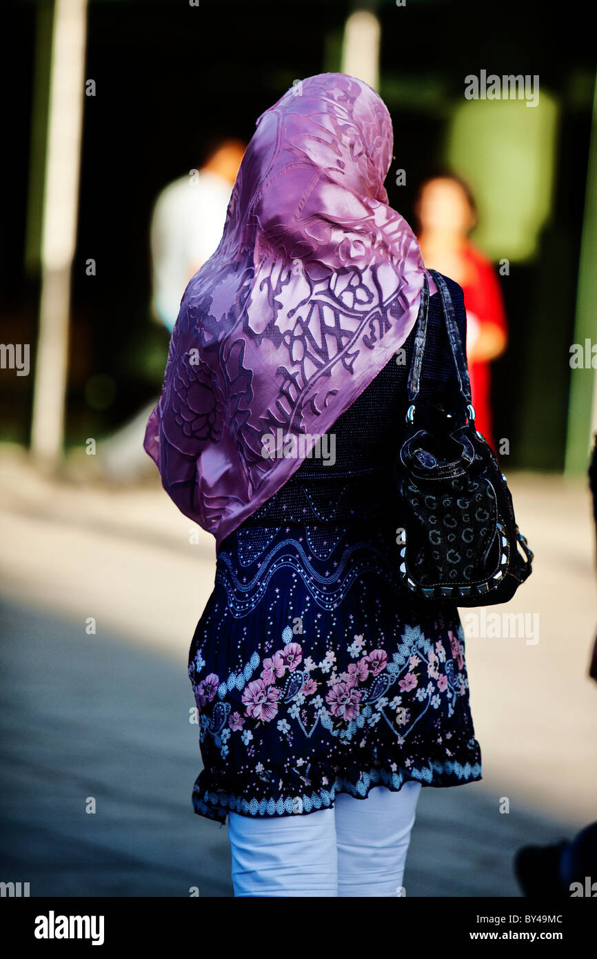 Muslim burka hi-res stock photography and images - Alamy