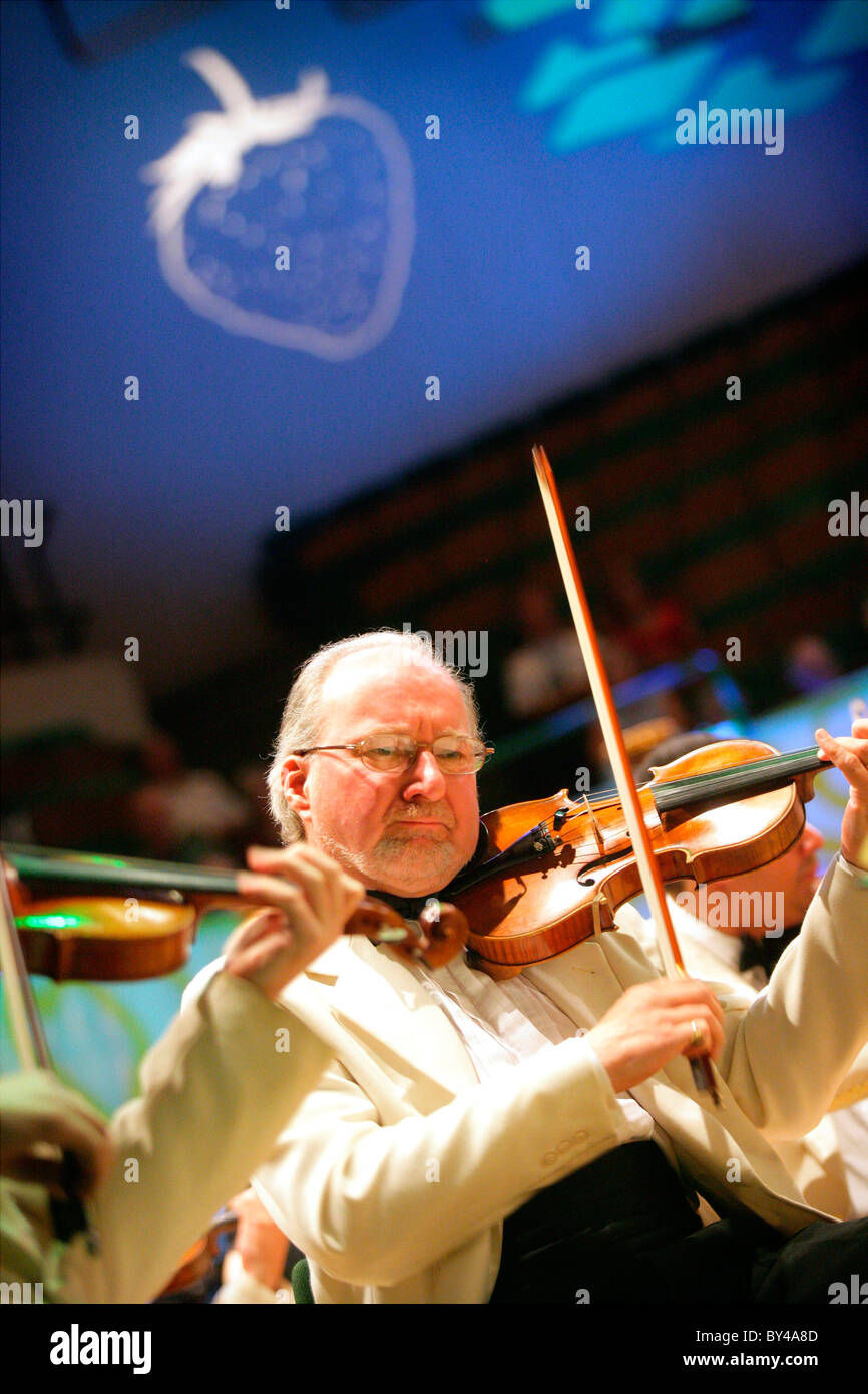 Violinist performing at the Welsh Proms, St David's Hall, Cardiff Stock ...