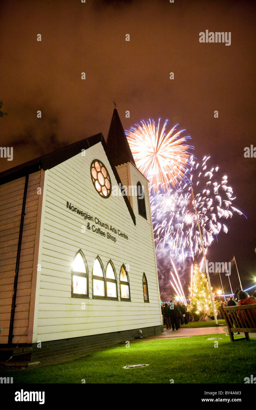 Fireworks display in Cardiff Bay next to the Norwegian church Stock ...