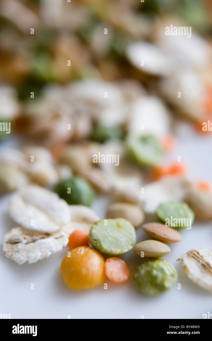 Lentil, pea, barley mix Stock Photo - Alamy