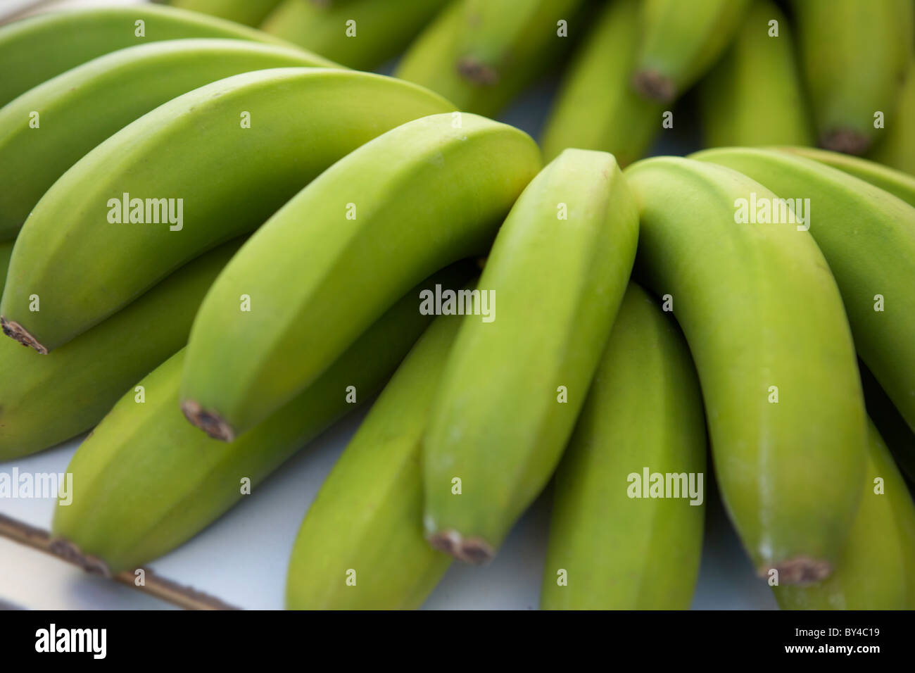 Hand of bananas hi-res stock photography and images - Alamy
