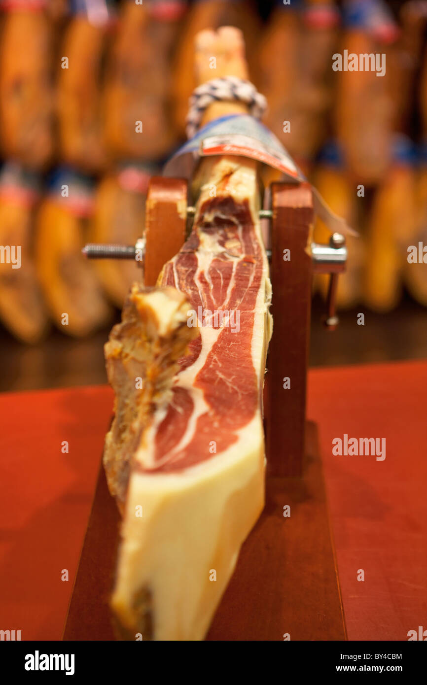 Leg ham hi-res stock photography and images - Alamy