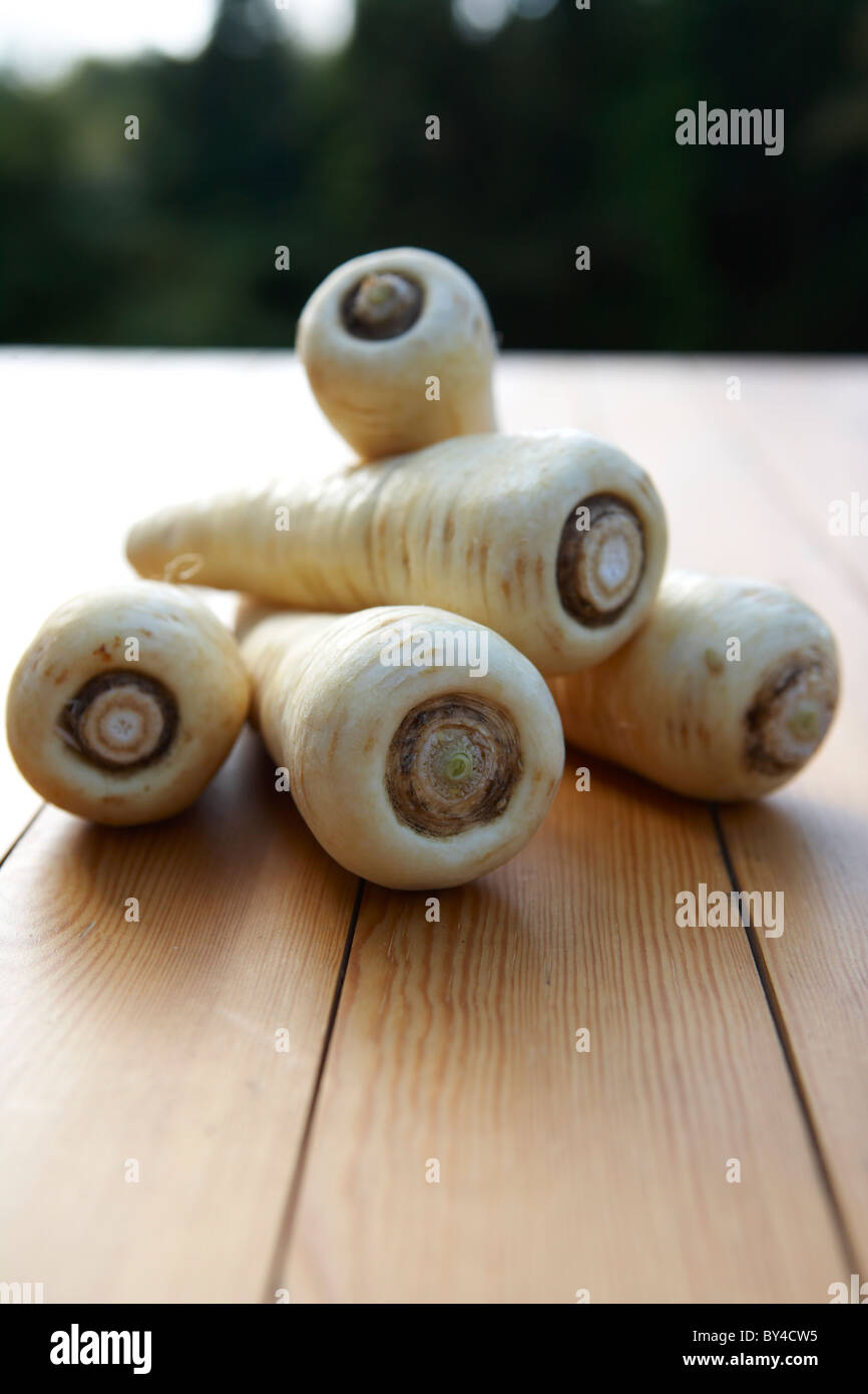 Parsnips vegetables hi-res stock photography and images - Alamy