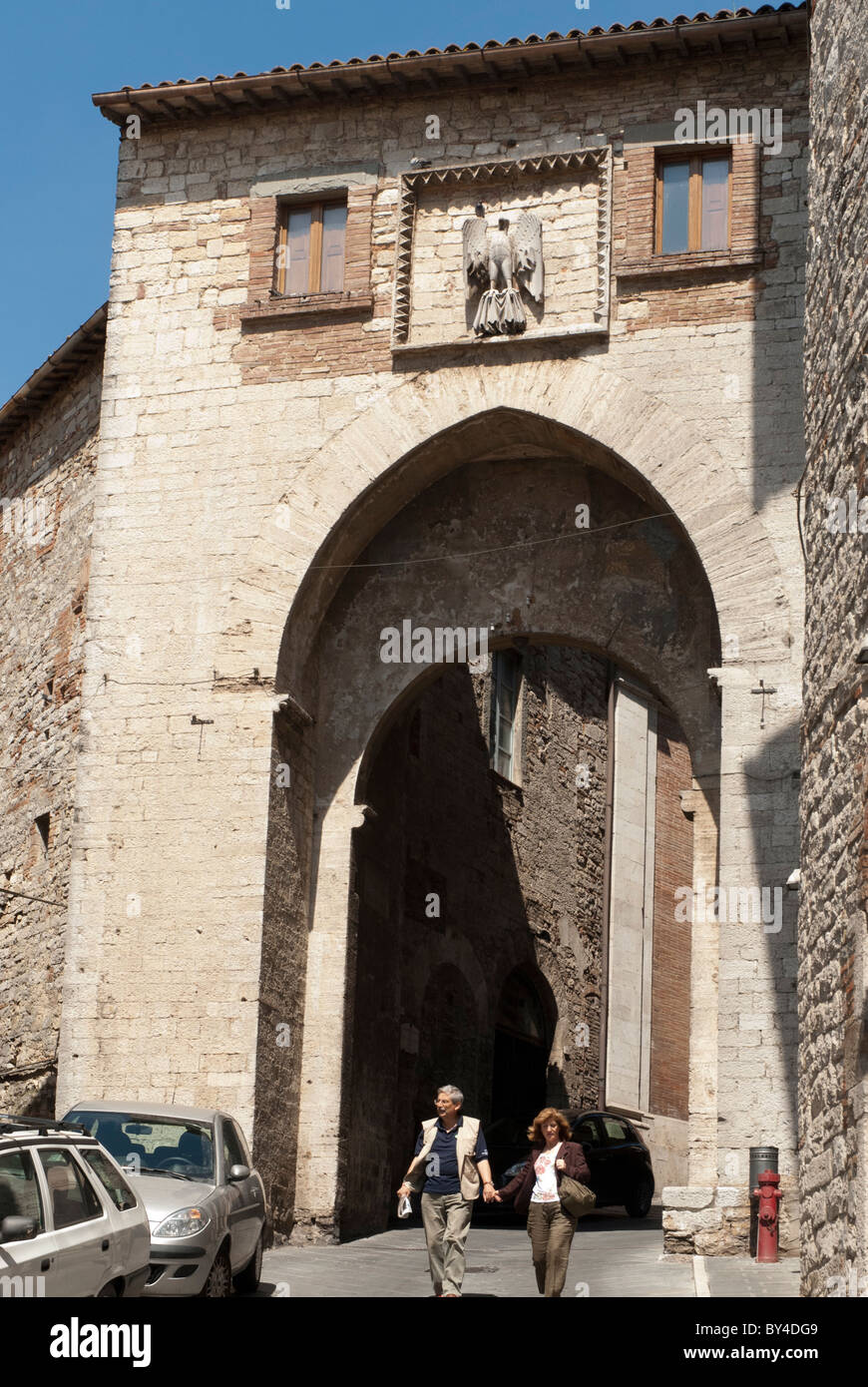 Arched gateway gates entrance hi-res stock photography and images - Alamy