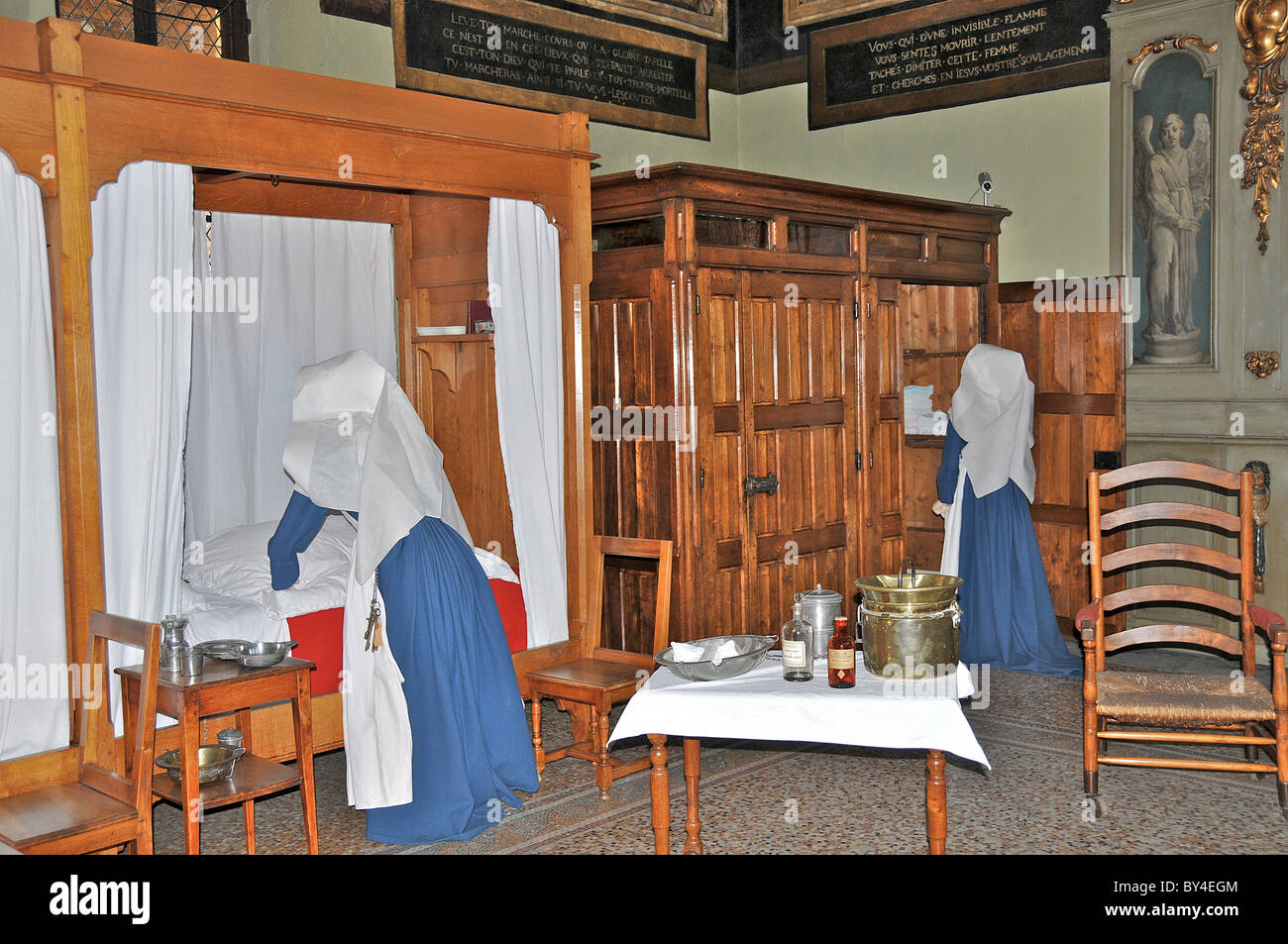 Medieval dormitory hi-res stock photography and images - Alamy