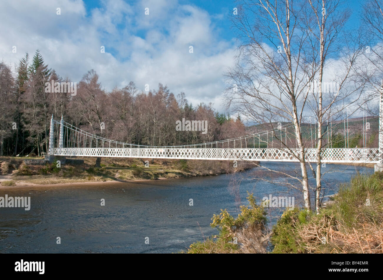 Bridge over the river spey hi-res stock photography and images - Alamy