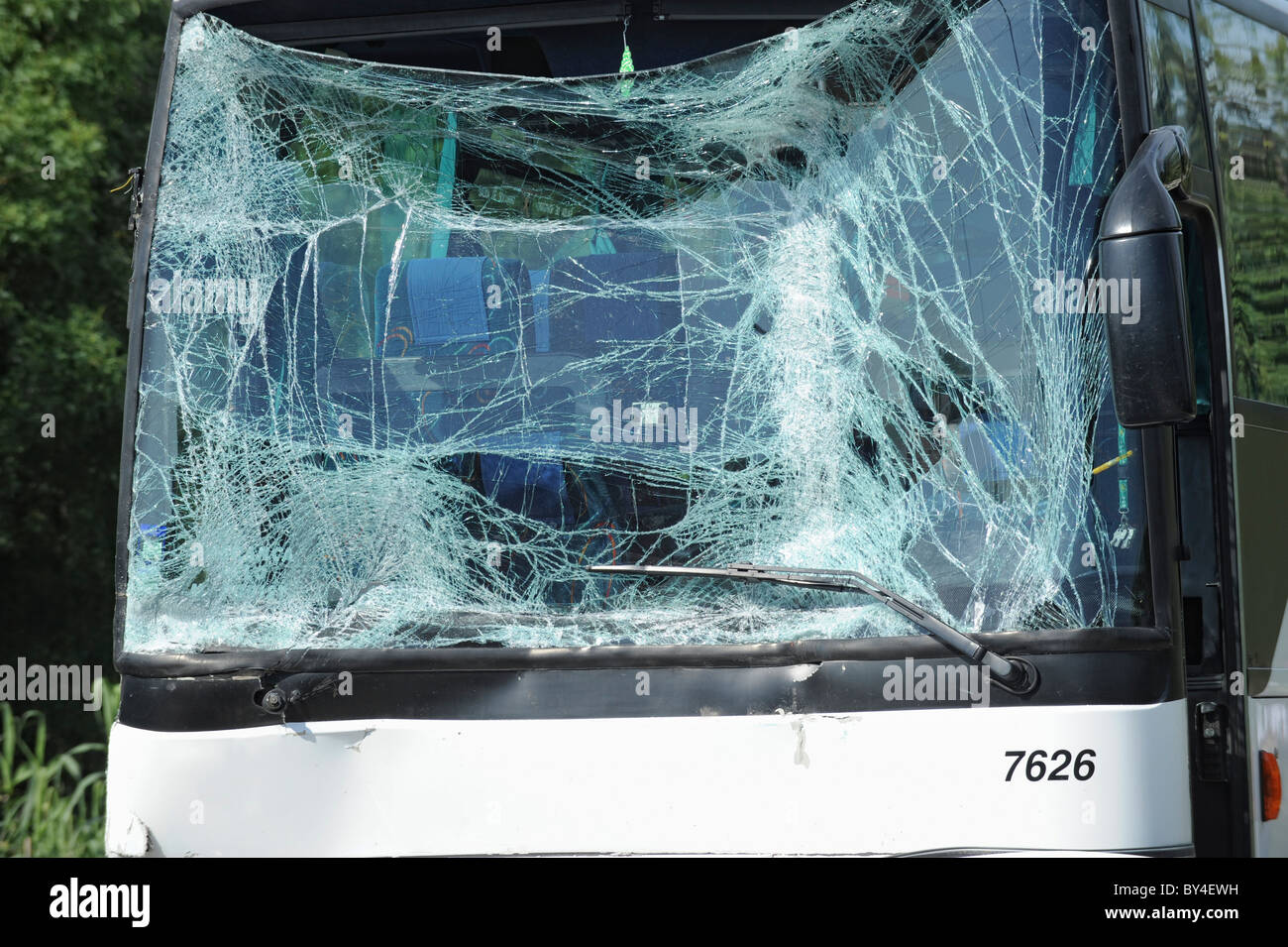 Bus windscreen broken hi-res stock photography and images - Alamy
