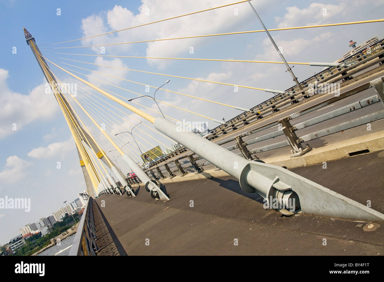 Rama VIII bridge in Bangkok Stock Photo - Alamy