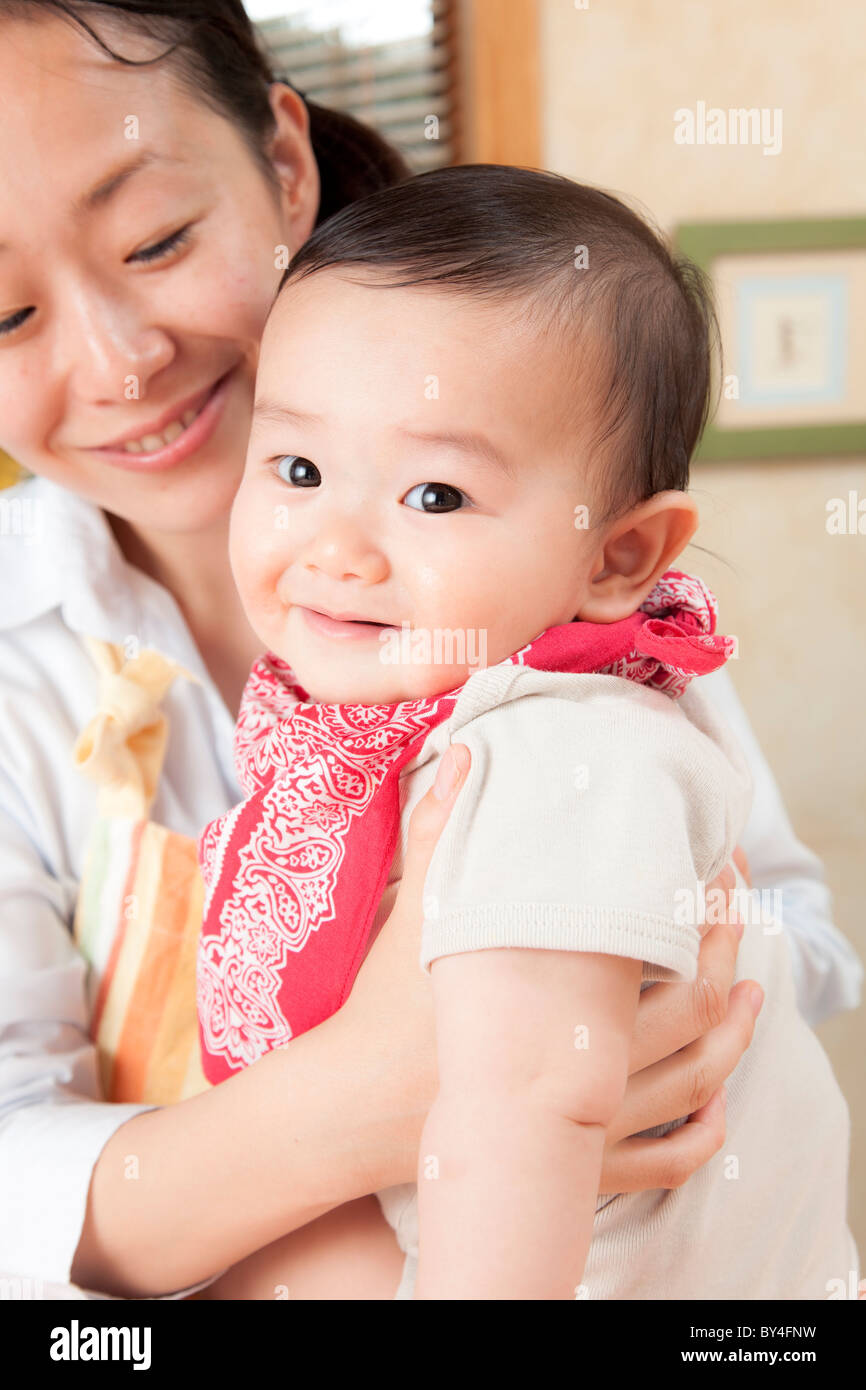 Mother's day mother baby vertical hi-res stock photography and images ...
