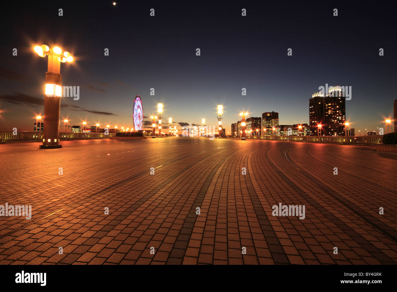 Promenade street lighting hi-res stock photography and images - Alamy