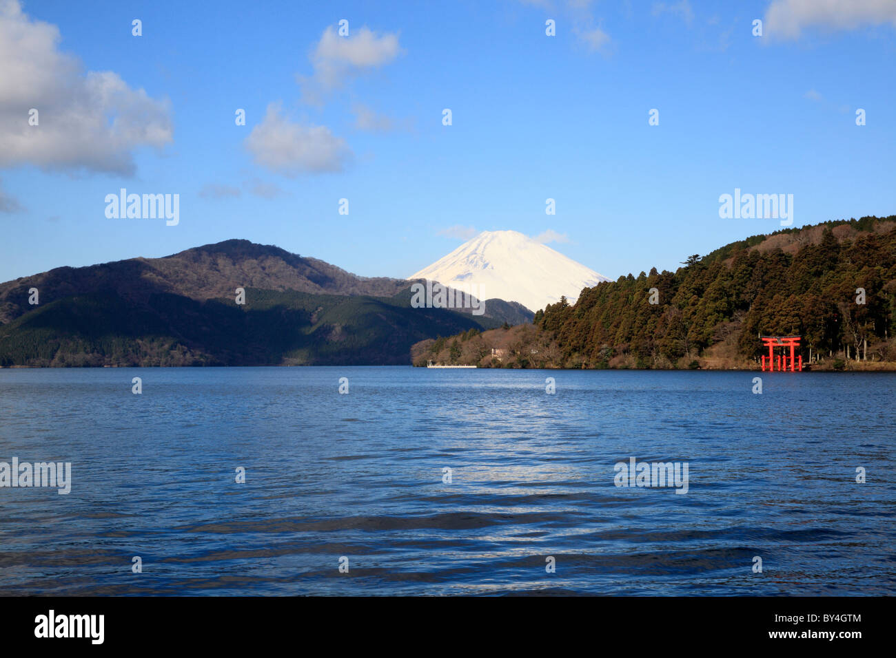 Mount Fuji and Lake Ashi Stock Photo - Alamy