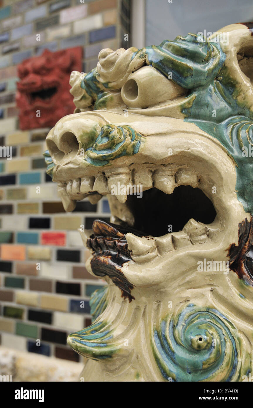 Shisa hi-res stock photography and images - Alamy